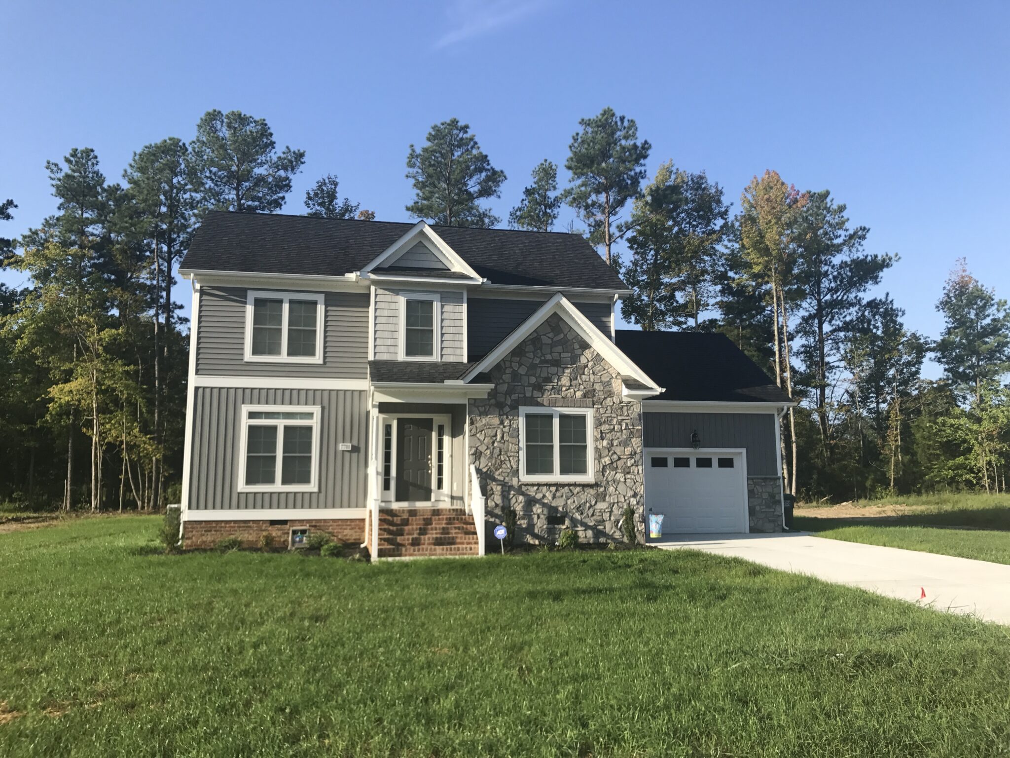 Custom builder in Tri-Cities VA - James R Jones Builders